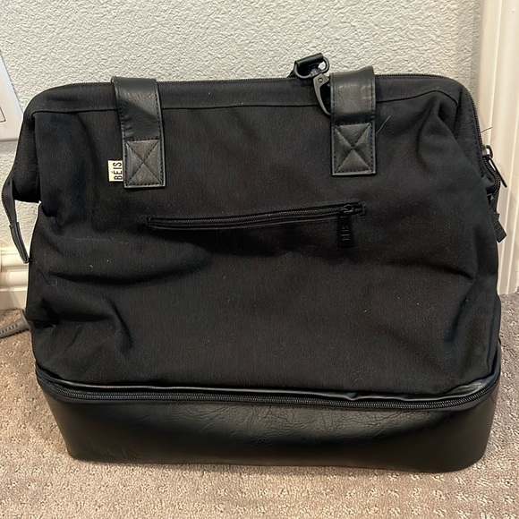 BEIS | Bags | Beis Mini Weekender | Poshmark